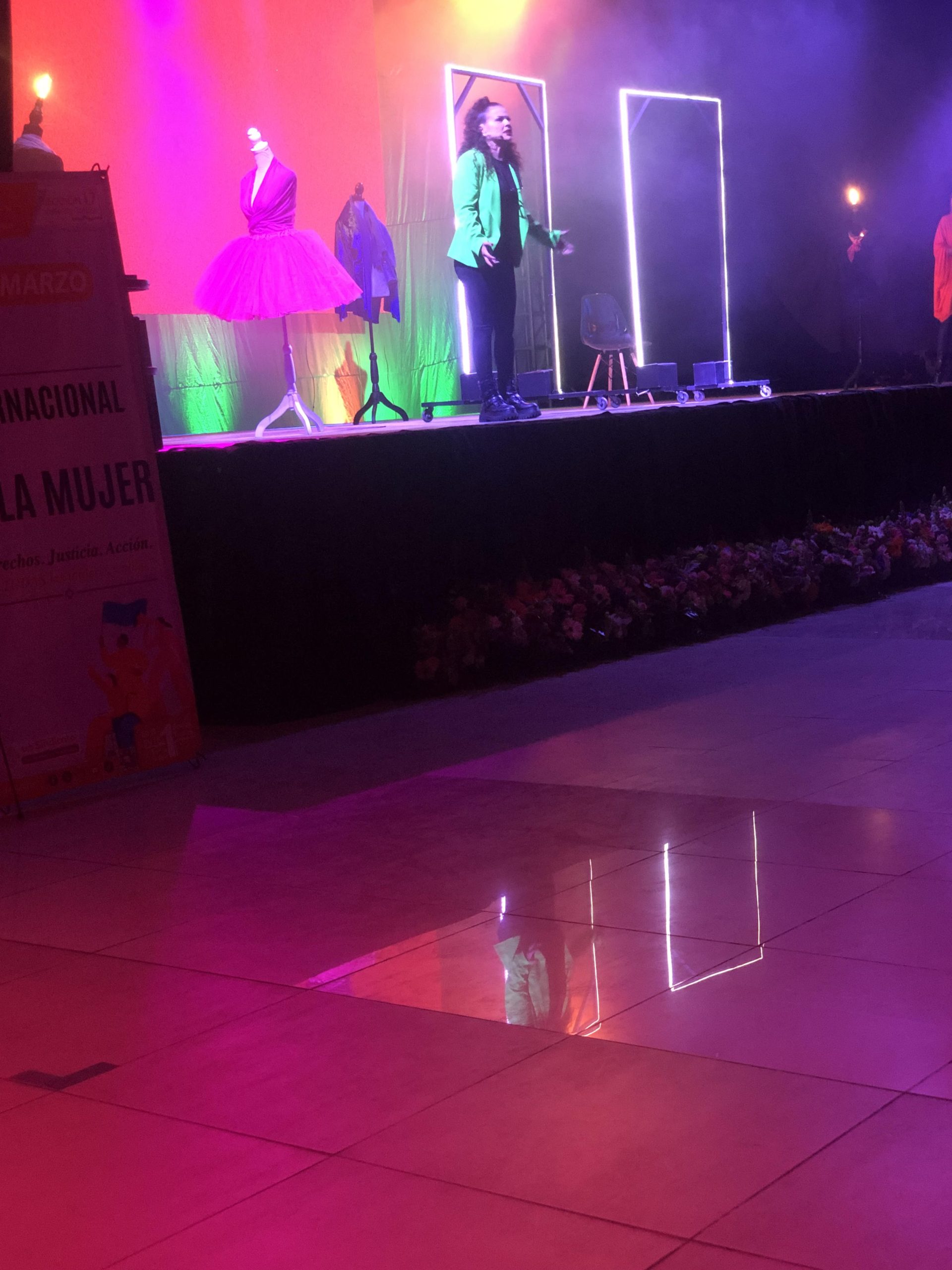 Si Soy Yo, No Eres Tú” conmueve y motiva a maestras y maestros del SNTE ...